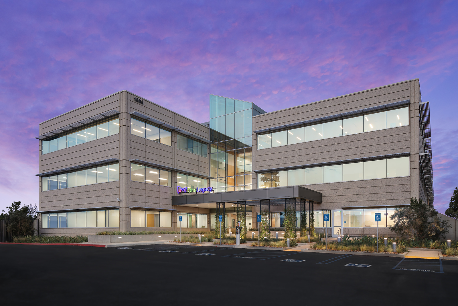 OneLegacy Transplant Recovery Facility | PSI | Pacific Systems Interiors